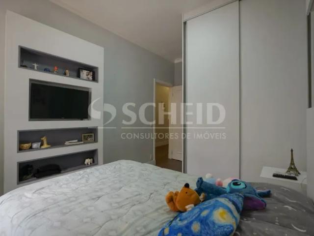 Casa à venda na Chácara Monte Alegre. 5 quartos 3 suítes, 4 vagas