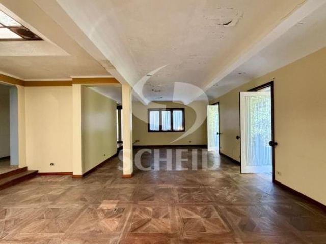 Casa á Venda na Chácara Monte Alegre com 206m², 3 quartos sendo 1 suíte, 6 vagas
