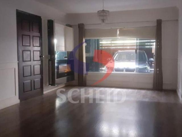 Casa a venda na chacara santo Antônio com 3 quartos