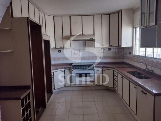 Casa à Venda na Chácara Santo Antônio 3 Dormitórios 1 Suíte, 2 Vagas ? 181m²