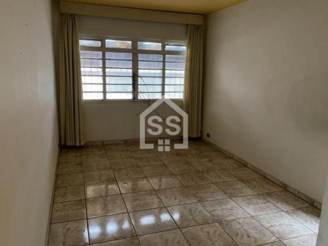 Casa à venda na Cidade Ademar
