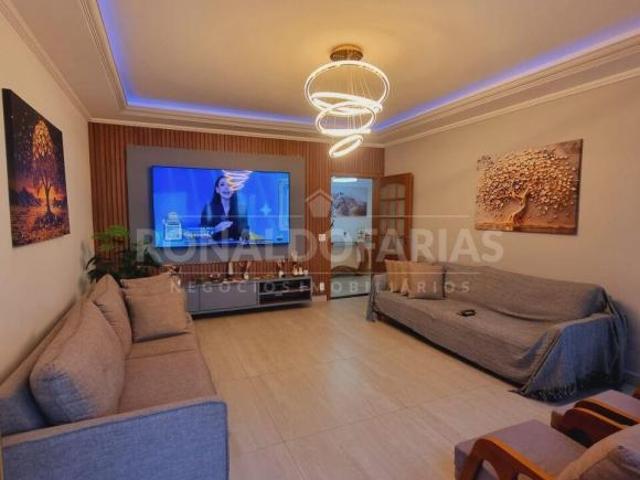 CASA À VENDA NA CIDADE DUTRA REGIÃO DE INTERLAGOS