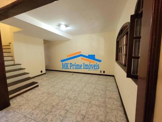 Casa a venda na Cidade das Flores, ótima localização