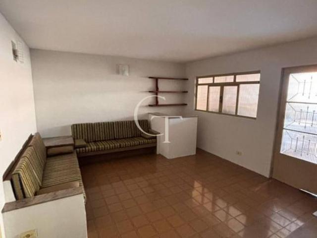 Casa a venda na cidade de Salto com 4 dormitorios
