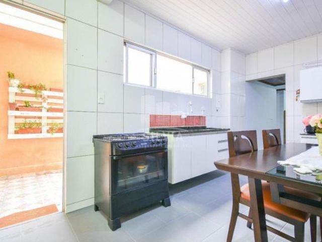 Casa à venda na Cidade Industrial