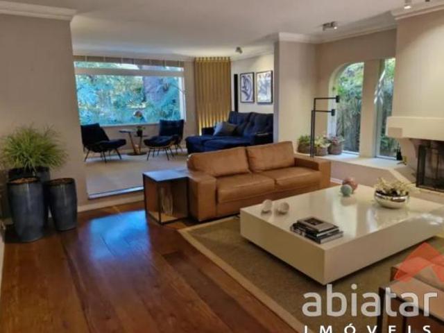 Casa à venda na Cidade Jardim São Paulo/SP 532m² 4 dormitórios 2 suítes