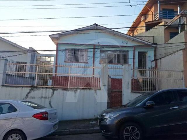 Casa à Venda na Água Fria, 170 m², 2 Dormitórios e Preço Reduzido!