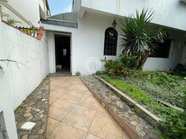 Casa a venda na Aparecida!