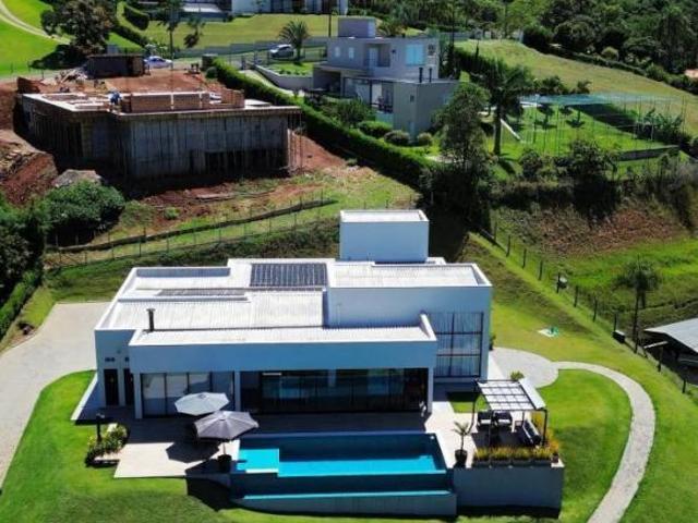 Casa a venda na Av. dos Eucaliptos,, Bragança Paulista, SP