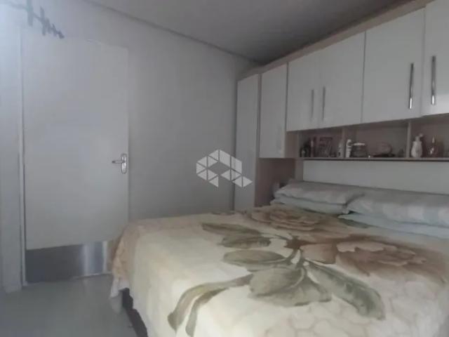 Casa a venda na Av. Oscar Pereira 3 dormitórios Semimobiliada