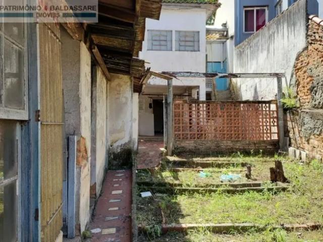 Casa à Venda na Av. Lacerda Franco no Cambuci