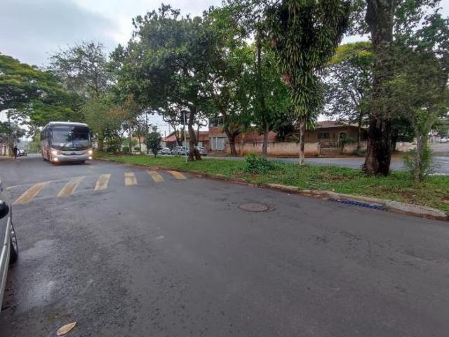 Casa à Venda na Avenida Taubaté, em Perdizes Espaço, Localização Forte e Estrutura Completa