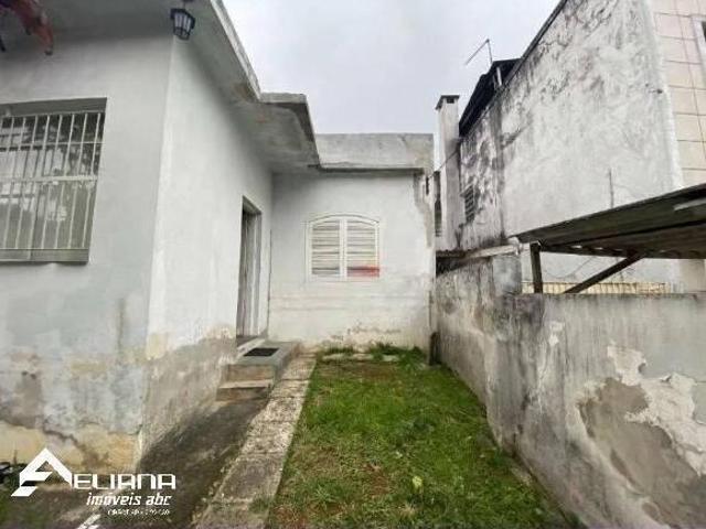Casa a venda na Avenida Tijucussu 10 metros de frente