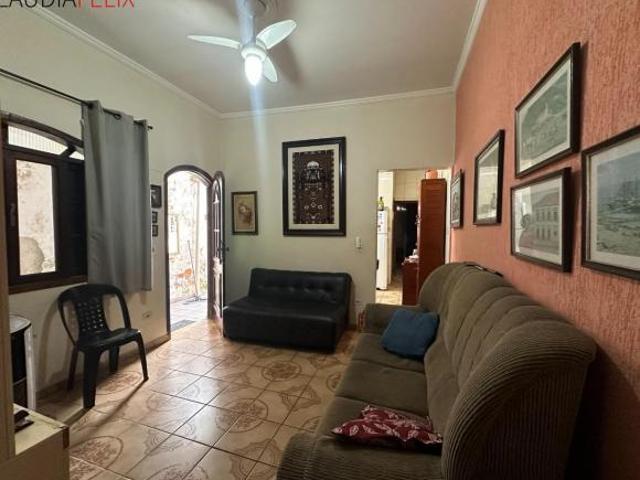 Casa à venda na Aviação, Praia Grande SP, com 2 quartos, 110,85m² e 4 vagas de garagem!