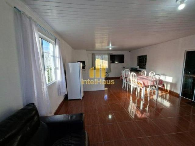 Casa à venda na Borda do Campo