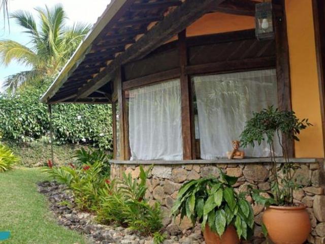 Casa a venda na bela praia de Toque Toque Grande, em São Sebastião/SP