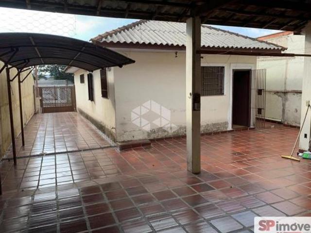 Casa a venda na Brasilândia