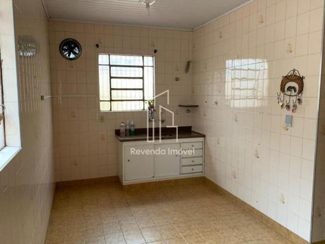 Casa à venda na Brasilândia, São Paulo SP: 3 quartos, 1 banheiro, 5 vagas de garagem, 180m² de área