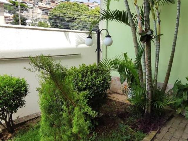 Casa com 3 quartos à venda em Belo Horizonte, no bairro Glória