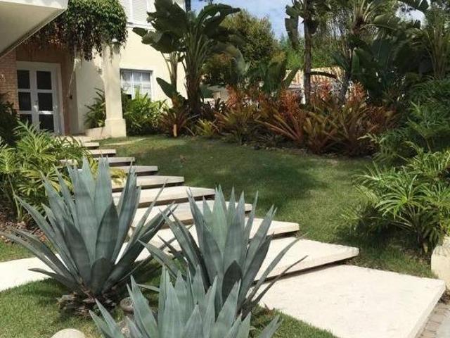 Casa a venda na Granja Viana Orvalho