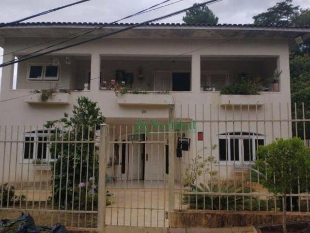 Casa a venda na Granja Viana cond Fazendinha