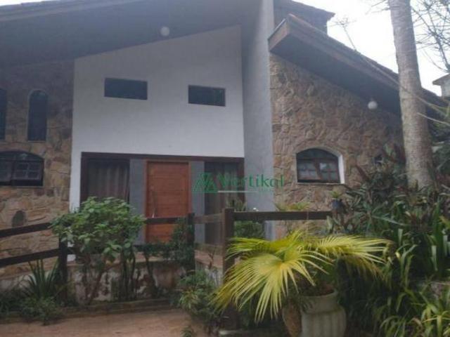Casa a venda na Granja Viana cond Jardim Colibri