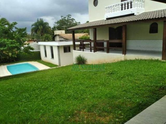 Casa a venda na Granja Viana cond Nova Higienopolis