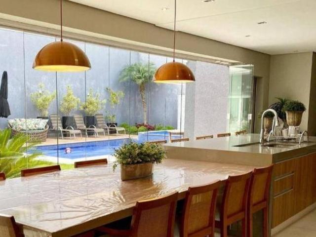 Casa a venda na Granja Viana Cond São Paulo II