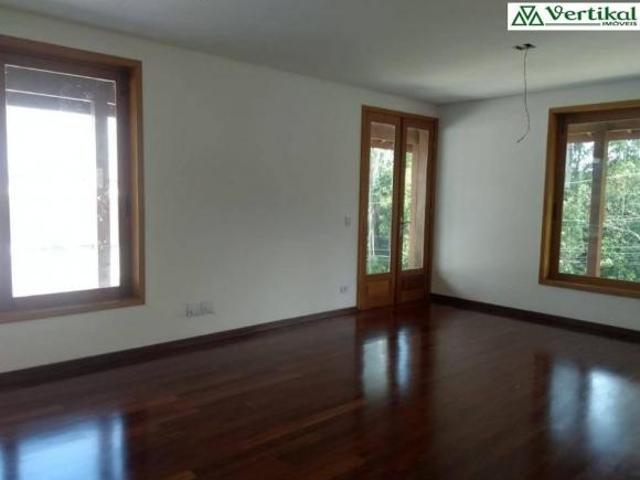 Casa a venda na Granja Viana cond Parque das Artes