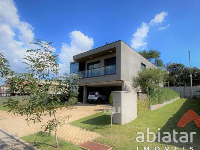 Casa à venda na Granja Viana Condomínio de Alto Padrão Carapicuíba/SP 399,17m² 4 suítes