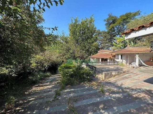 Casa a venda na Granja Viana condomínio Fazendinha