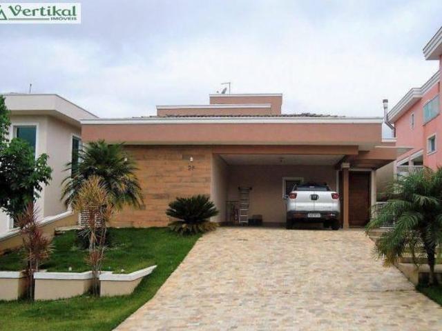 Casa a venda na Granja Viana Reserva Santa Maria