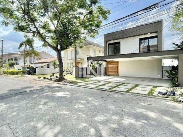 Casa à venda na Granja Viana