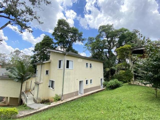 Casa à venda na Granja Viana