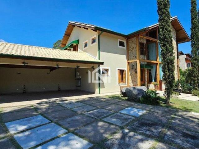 Casa à venda na Granja Viana