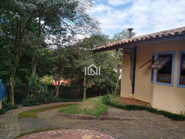 Casa à venda na Granja Viana