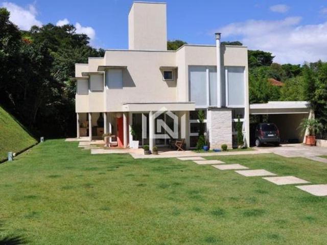 Casa à venda na Granja Viana