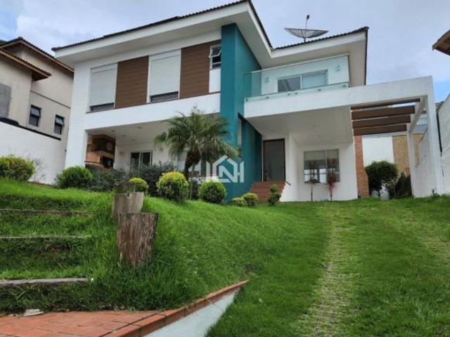 Casa à venda na Granja Viana