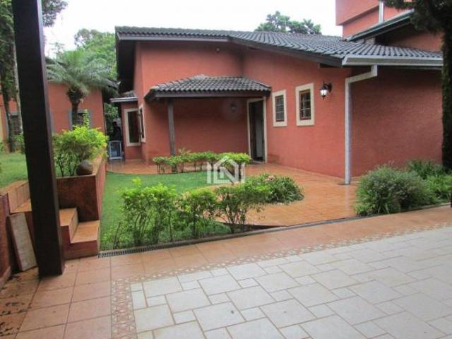 Casa à venda na Granja Viana