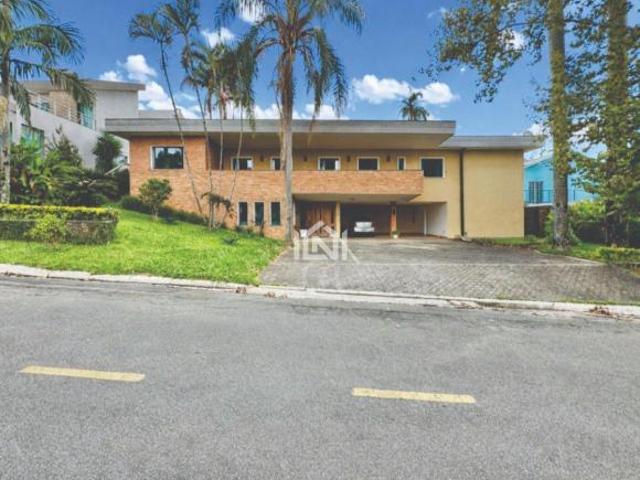 Casa à venda na Granja Viana