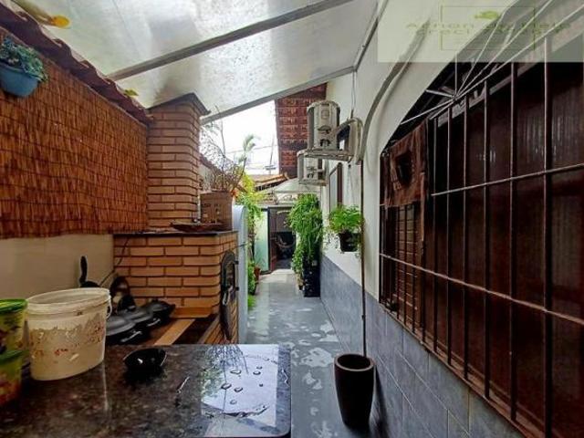 Casa à venda na Guilhermina