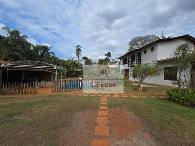 Casa a venda na entrada do Vila Del Rey
