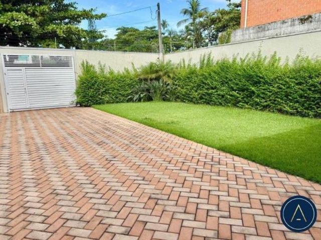 Casa à venda na Enseada