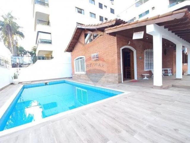 Casa a venda na Enseada Guarujá SP