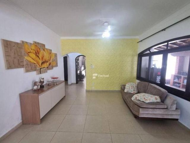Casa à venda na Enseada Guarujá/SP