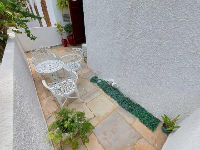 Casa à venda na Enseada Guarujá/SP