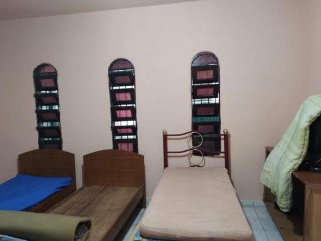 CASA A VENDA NA ESTÂNCIA SANTA CRUZ ITANHAÉM LADO PRAIA 1.200 METROS DO MAR