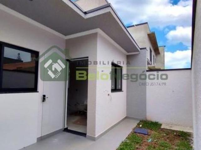 Casa à venda na Fazenda Velha