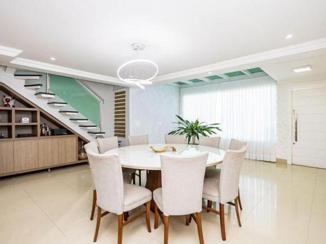 Casa à venda na Fazendinha