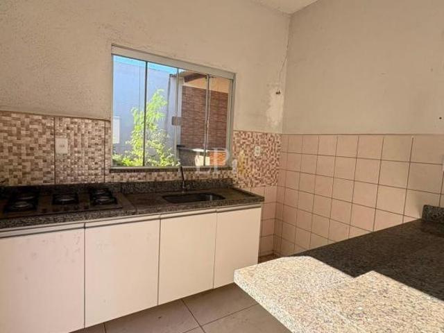 Casa à Venda Na Fernando Corrêa Aceita Carro